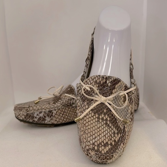 Isaac Mizrahi | Shoes | Isaac Mizrahi Snakeskin Print Leather Driving Moccasins Size 8 Nwot ...